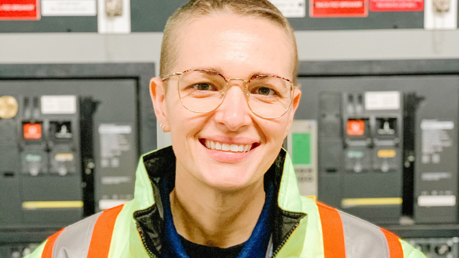 Robyn Large's Instagram, Twitter & Facebook on IDCrawl