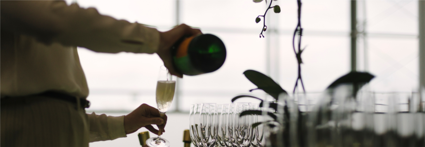 Cathay Pacific Lounge | YVR